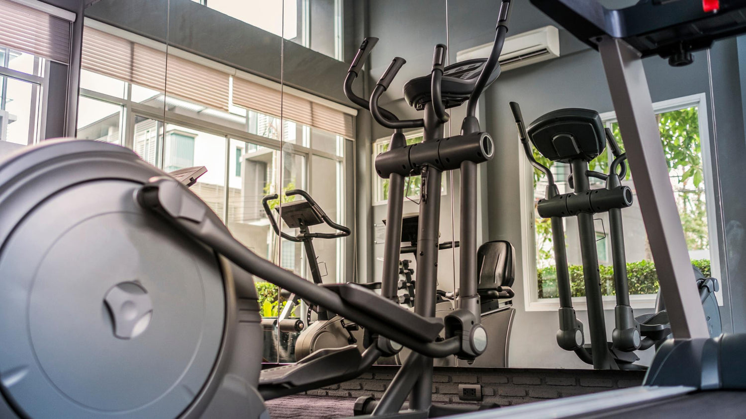 Check out our Essential Gym Equipment Checklist!