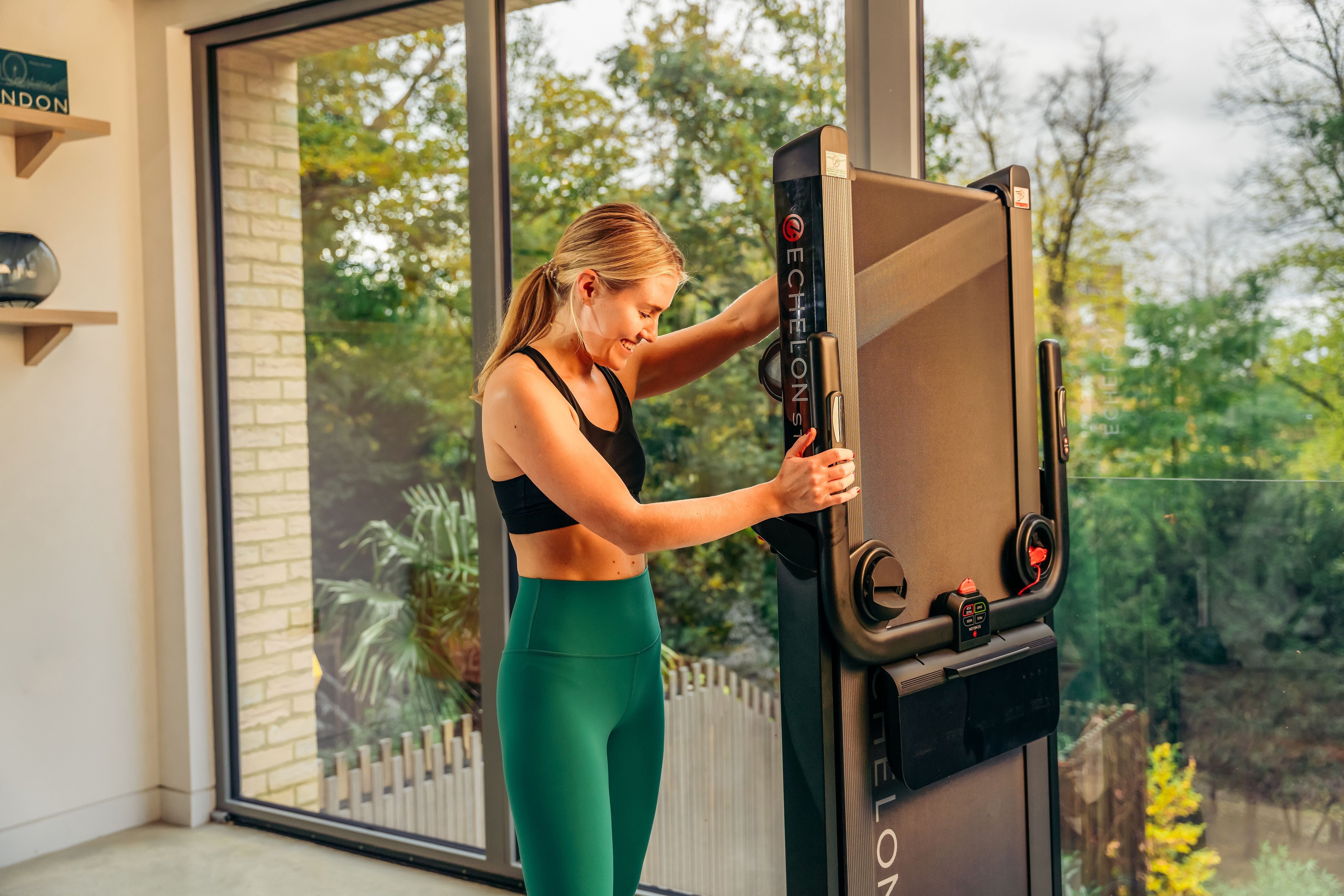 Echelon Stride | Linear Treadmill | SuperStrong